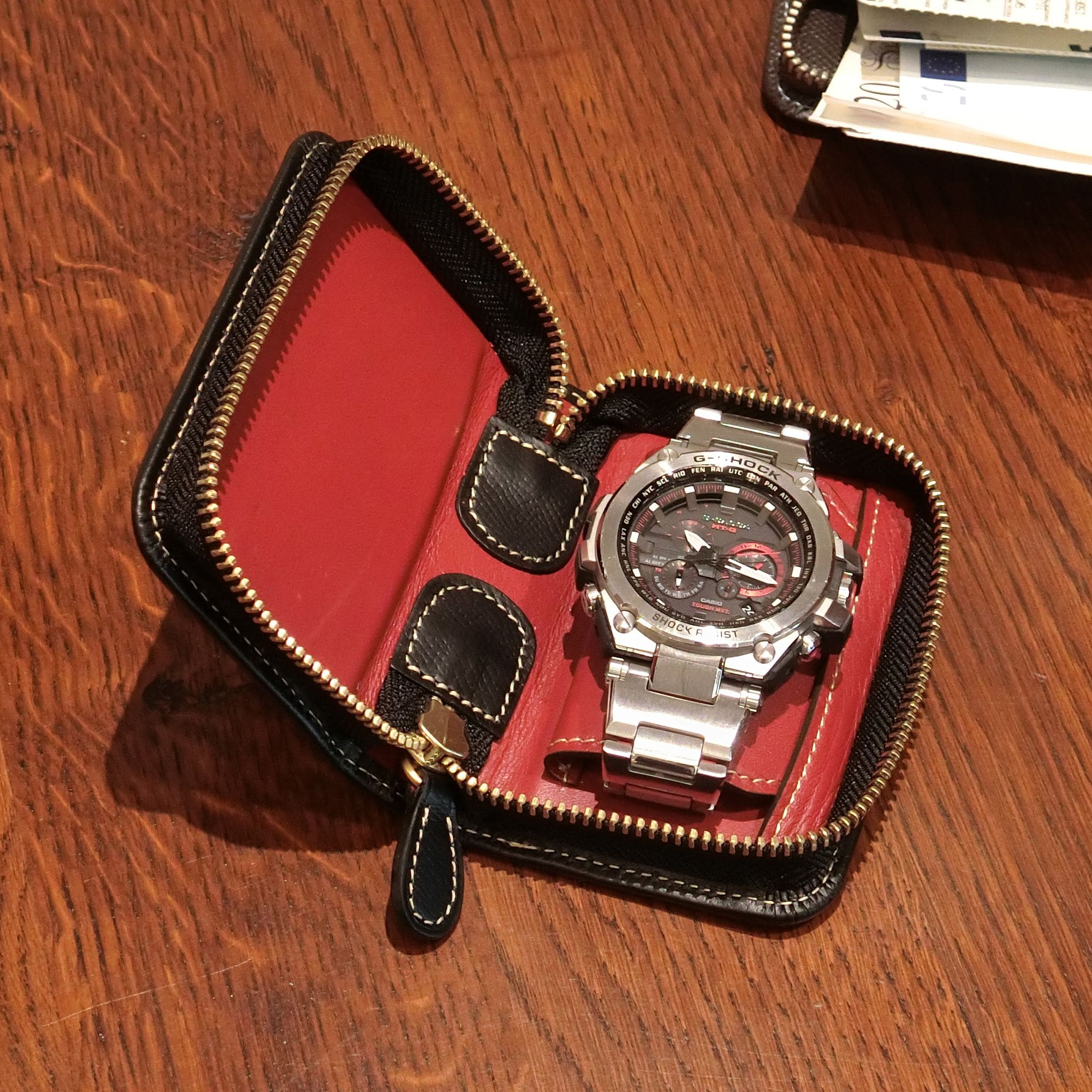 BROOKLYN MUSEUM オリジナル時計ケース（ブラック） | CASIO