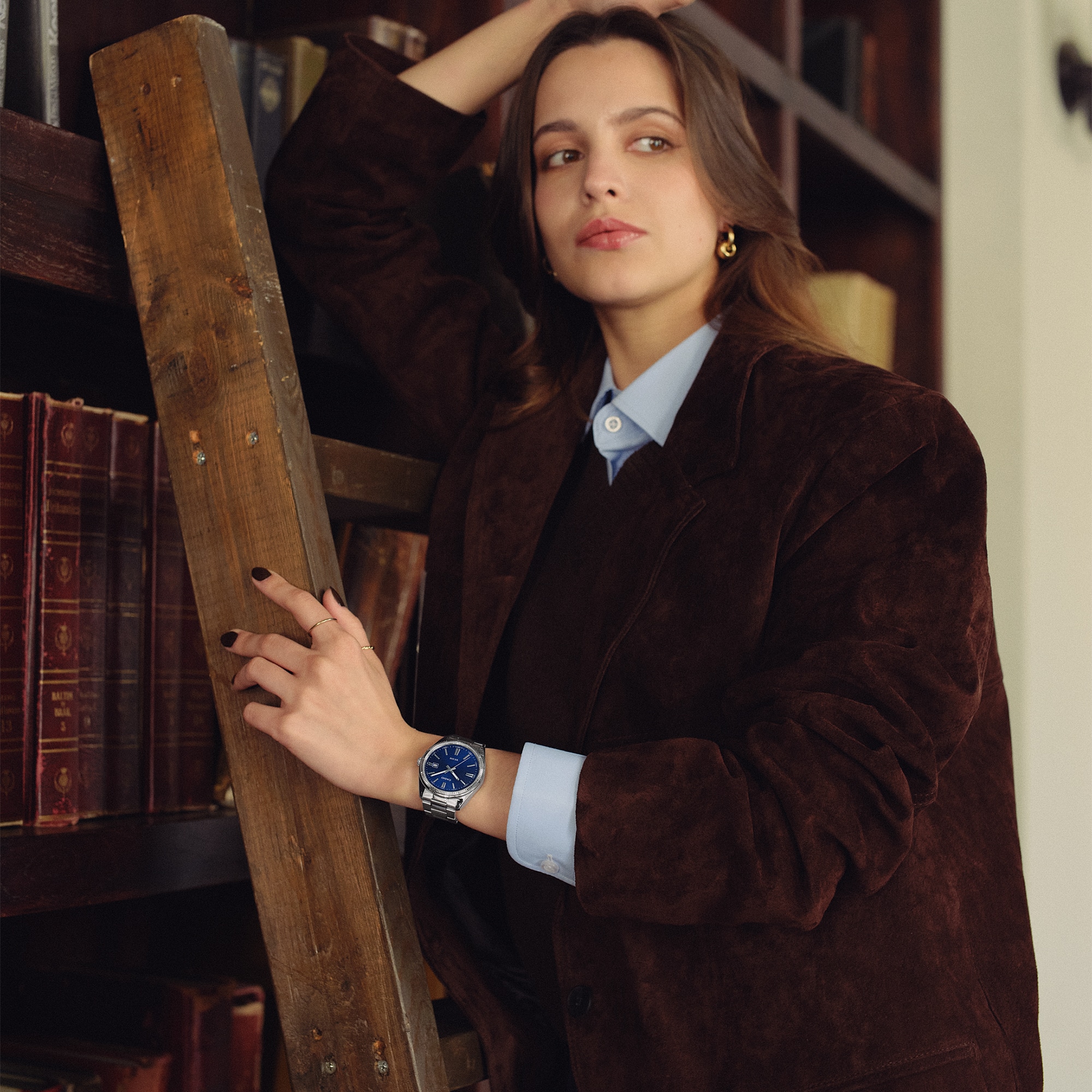 MTP-1302D-2AV | Analógico Plateado | CASIO