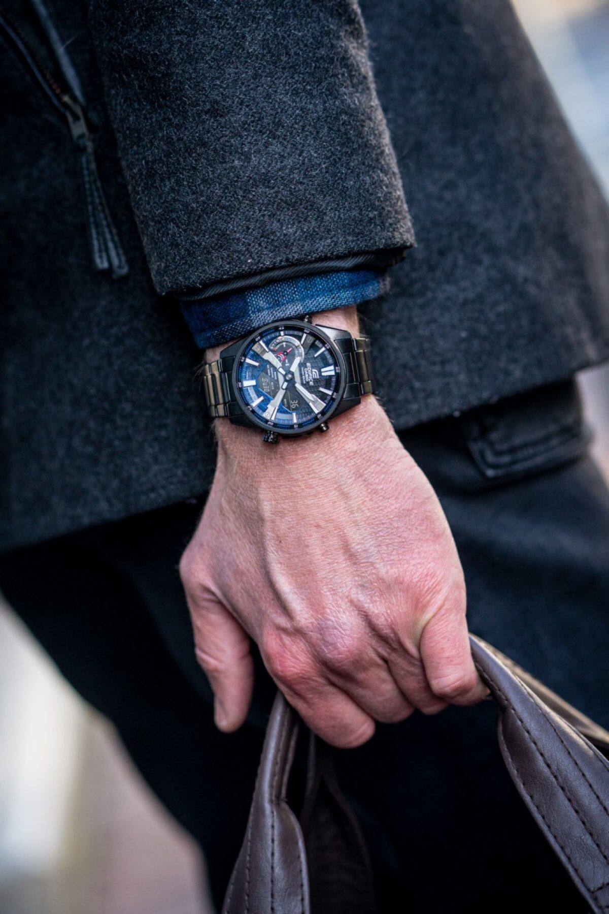 ECB-S100DC-2A | EDIFICE ECB-S100 Series | CASIO SINGAPORE