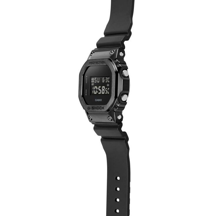 GM-5600UB-1 | G-SHOCK G-STEEL ซีรีส์ 5600 | CASIO THAILAND