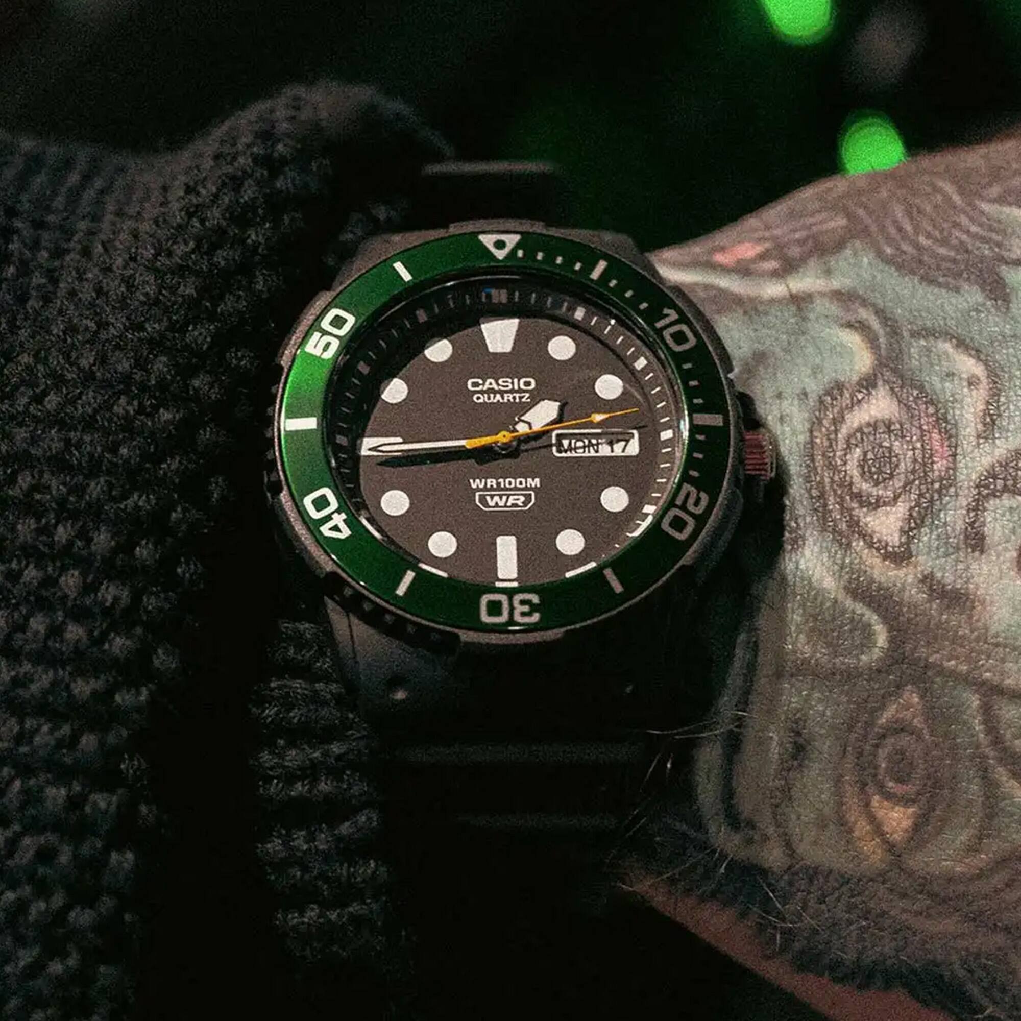 MRW-230H-1E3VEF | CASIO